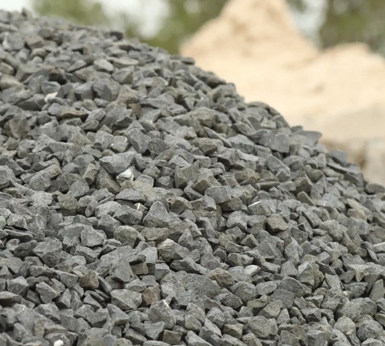 Tejas Black Blackstar Basalt Granite Gravel 5/8" (Bulk Bin #12 ...